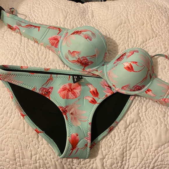muxilove | Swim | Muxilove Bikini Set | Poshmark